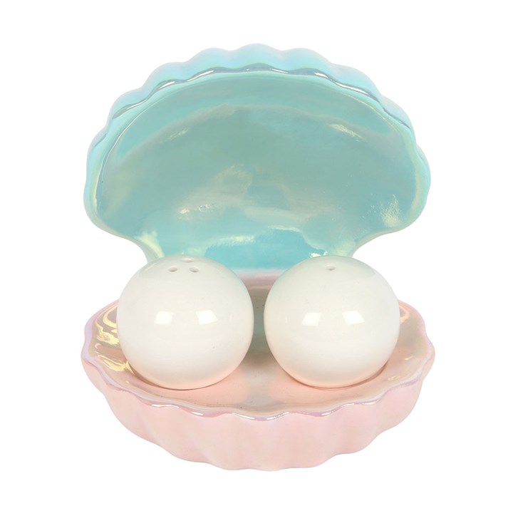 Clam Shell Salt and Pepper Shakers - Something Different Wholesale